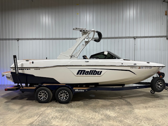 Minnesota Inboard Water Sports | New & Used Wake Boats